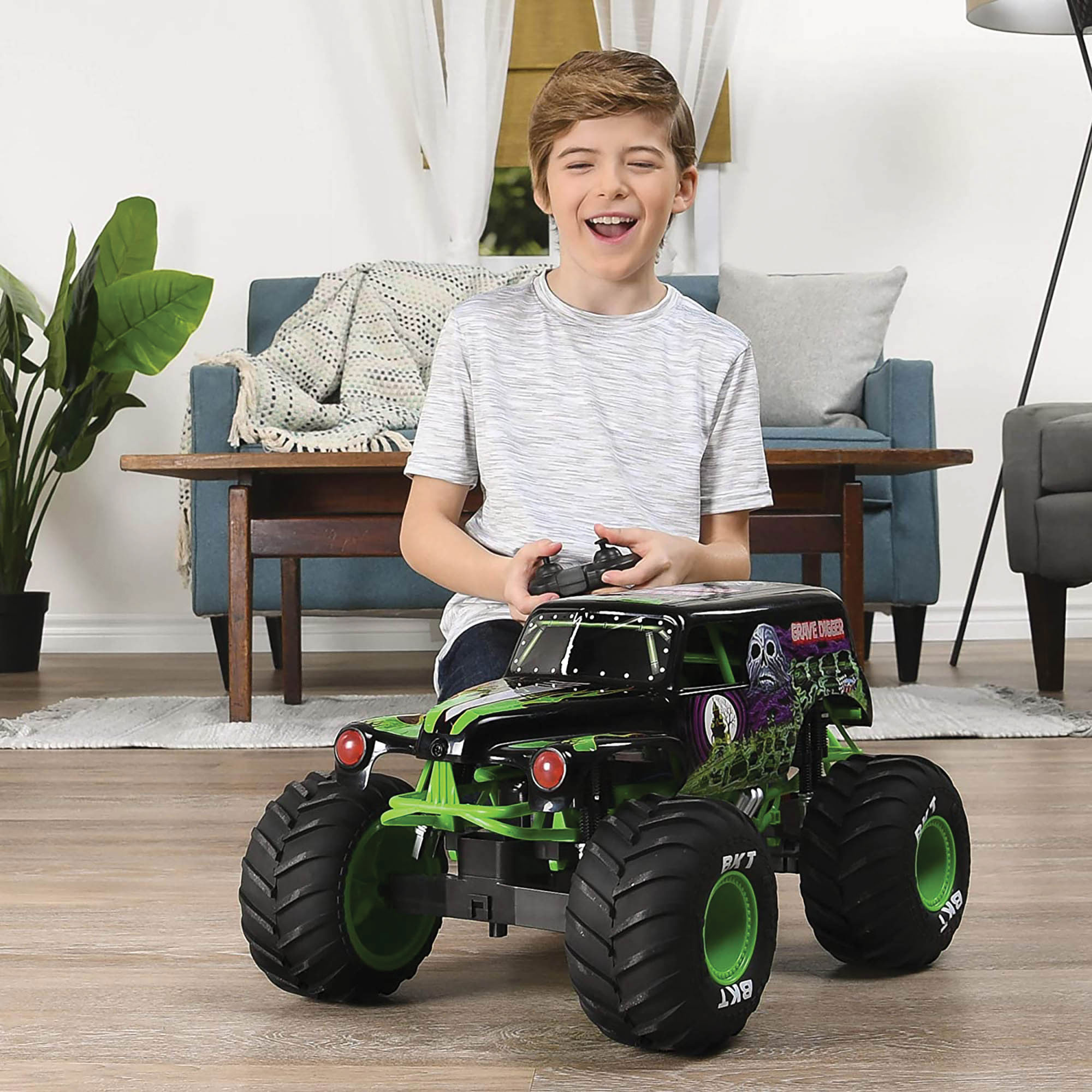 Remote Control Monster Truck Grave Digger